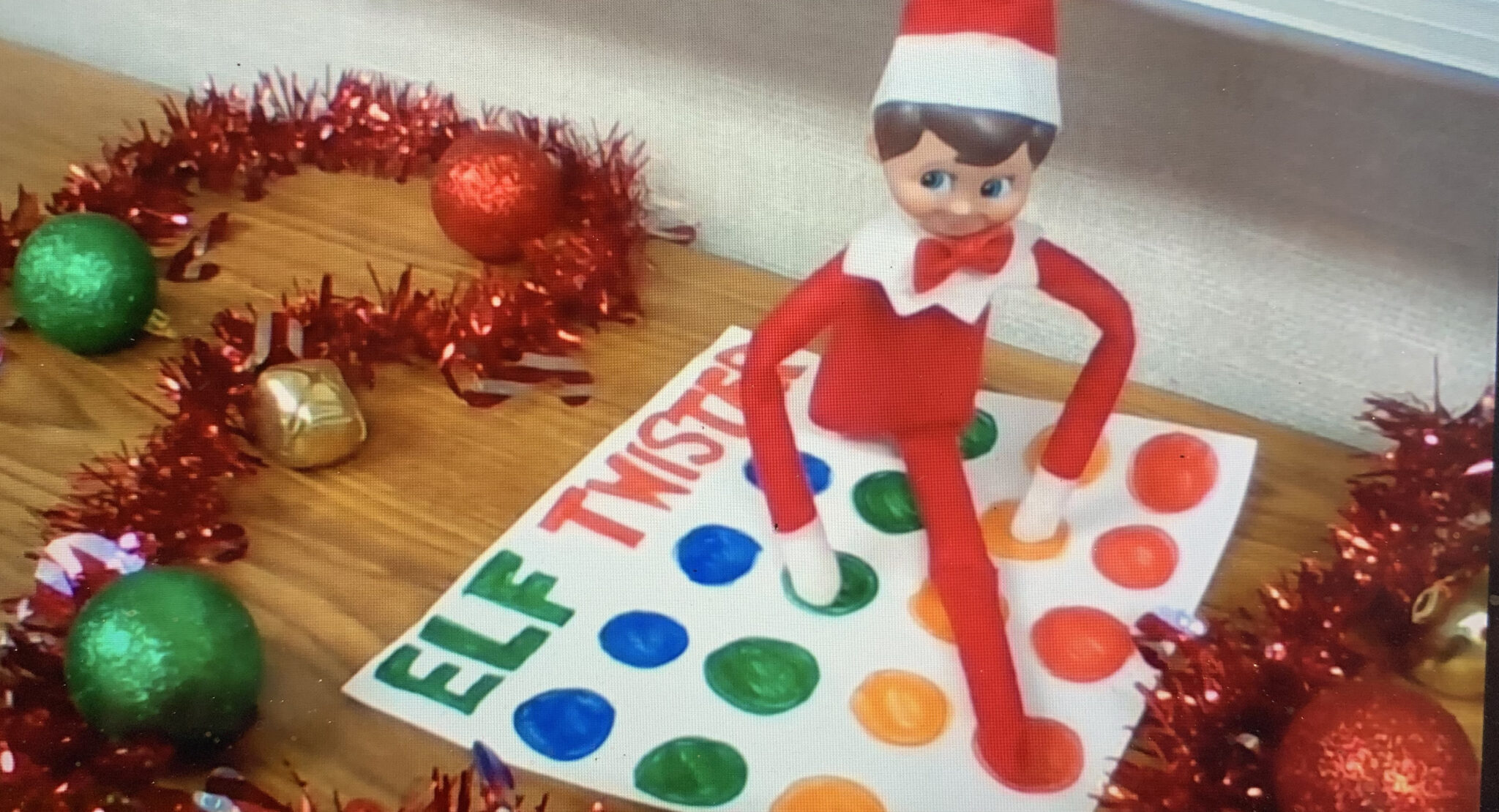 Easy Classroom Elf on the Shelf: Tips, Tricks, and Ideas - Managing ...